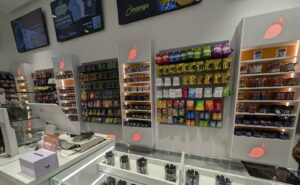 Dispensaries in Lansing Michigan - Mango Cannabis Is Clutch!